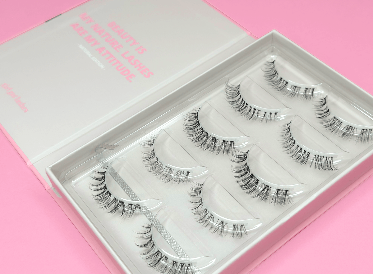 Natural lash extensions with NATURAL EDITION – GirlGotLashes