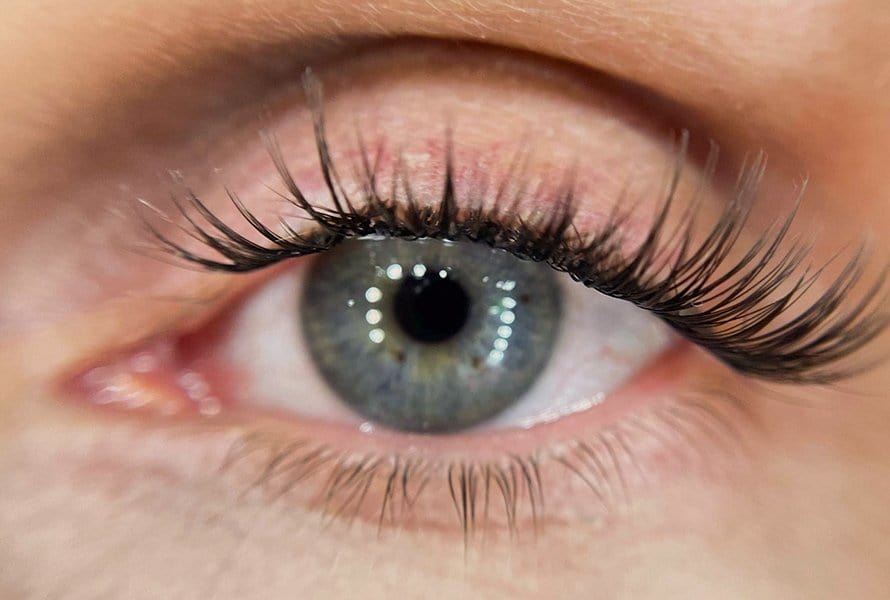 The best method for permanent lash extensions – GirlGotLashes